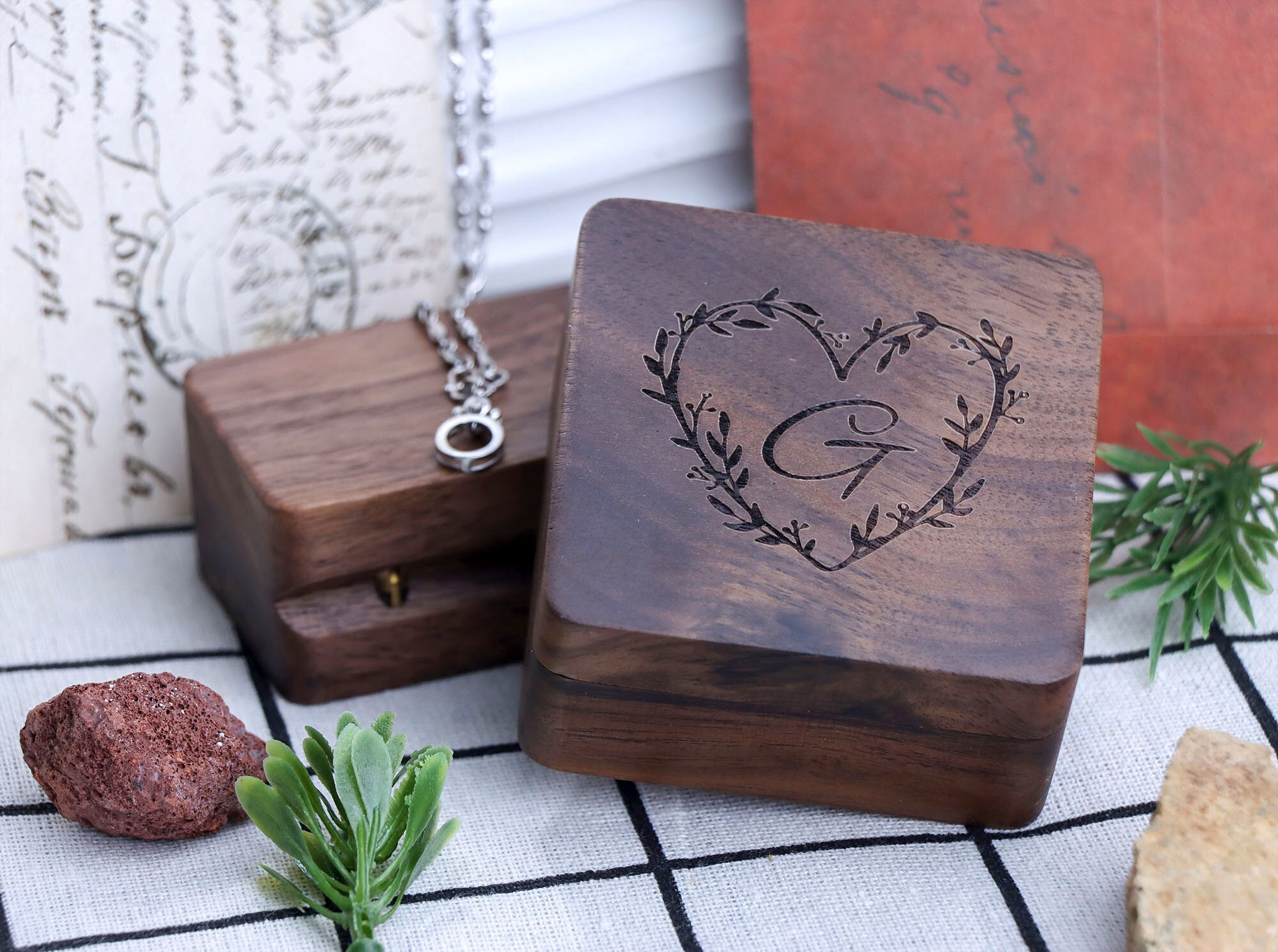 Custom Walnut Wood Jewelry Box Personalized Jewelry Box - Etsy