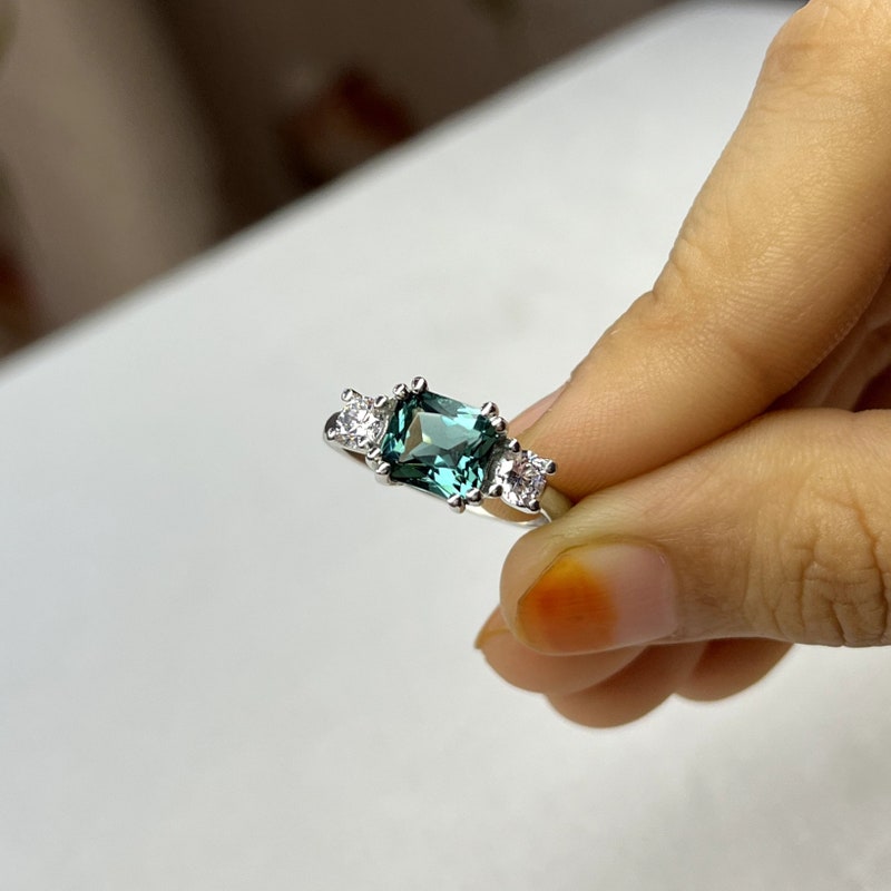 Teal Sapphire Ring - Etsy