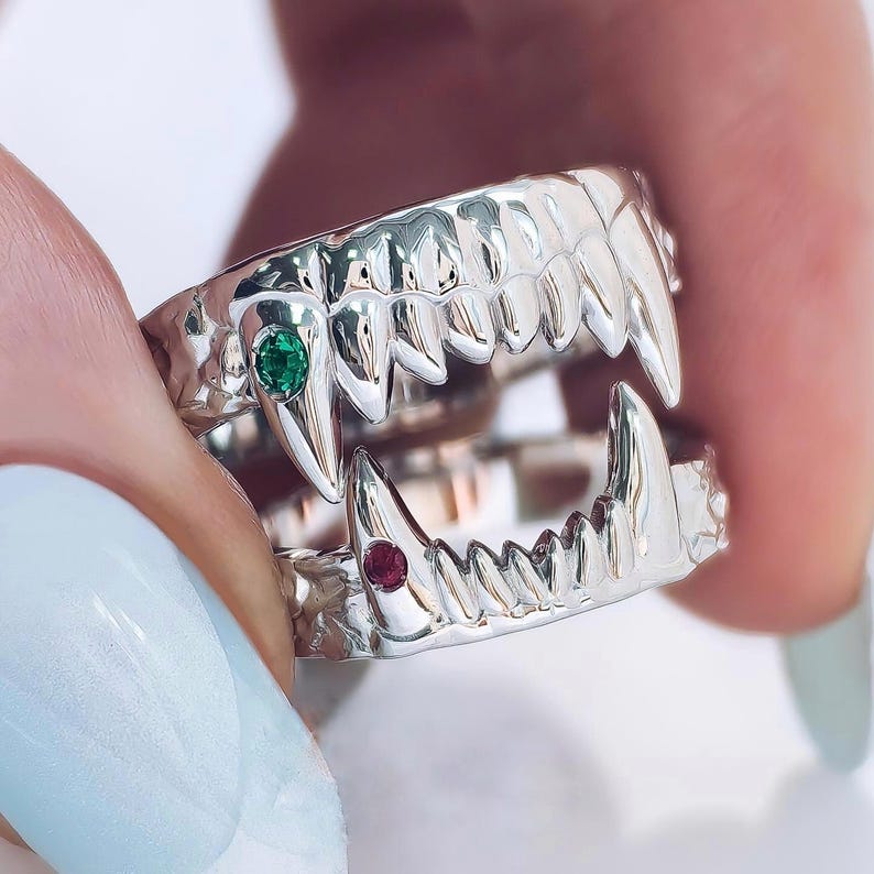 Sterling Silver Couple Rings Set: Teeth Design, Sparkling Diamond ...