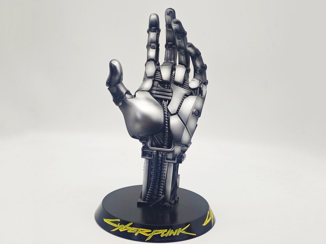 Cyberpunk 2077 Game Controller Holder, Johnny Silver Hand,futuristic ...