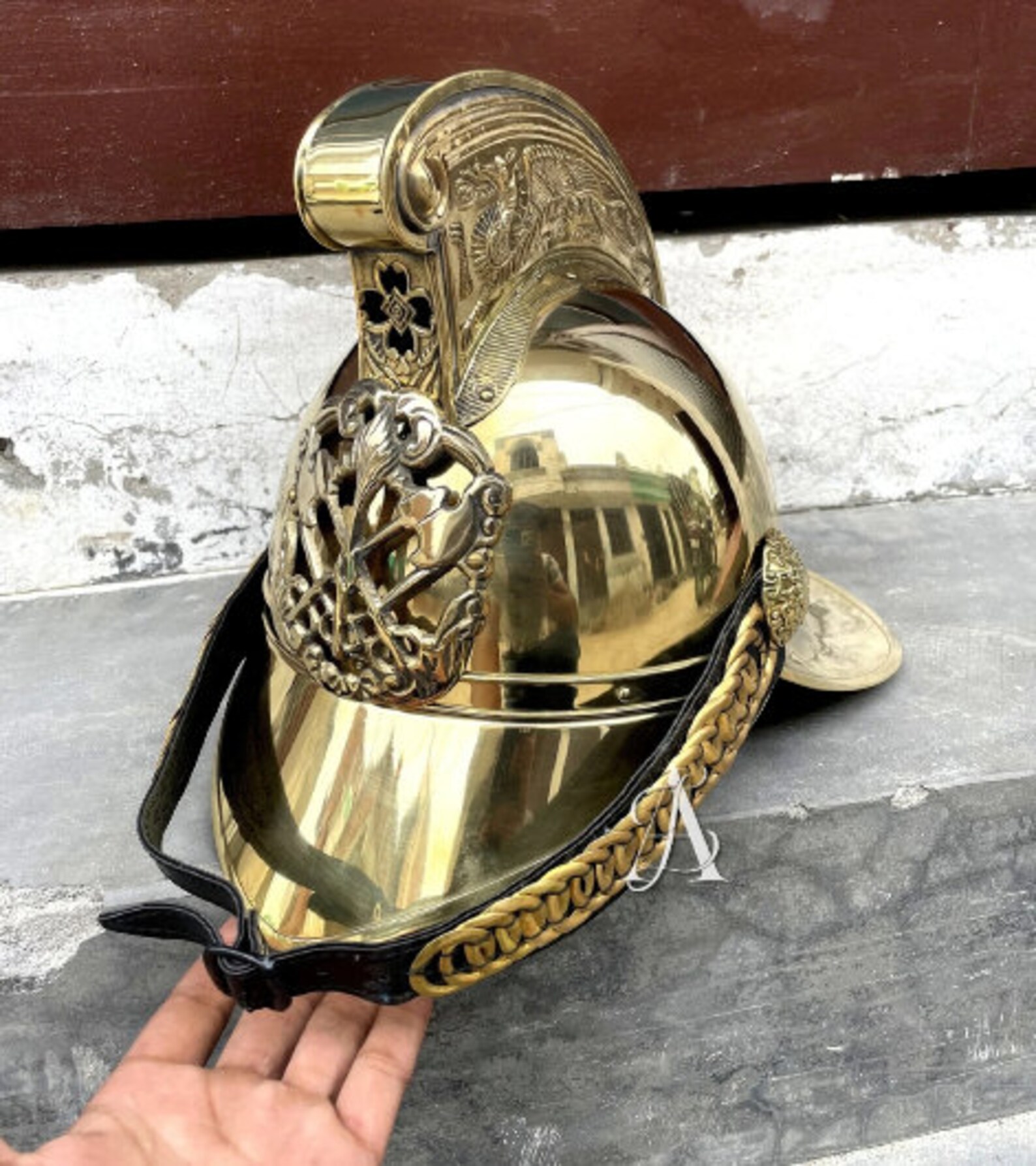 British Fire Cheif Victoria Era Authentic Brass Fireman Helmet ...