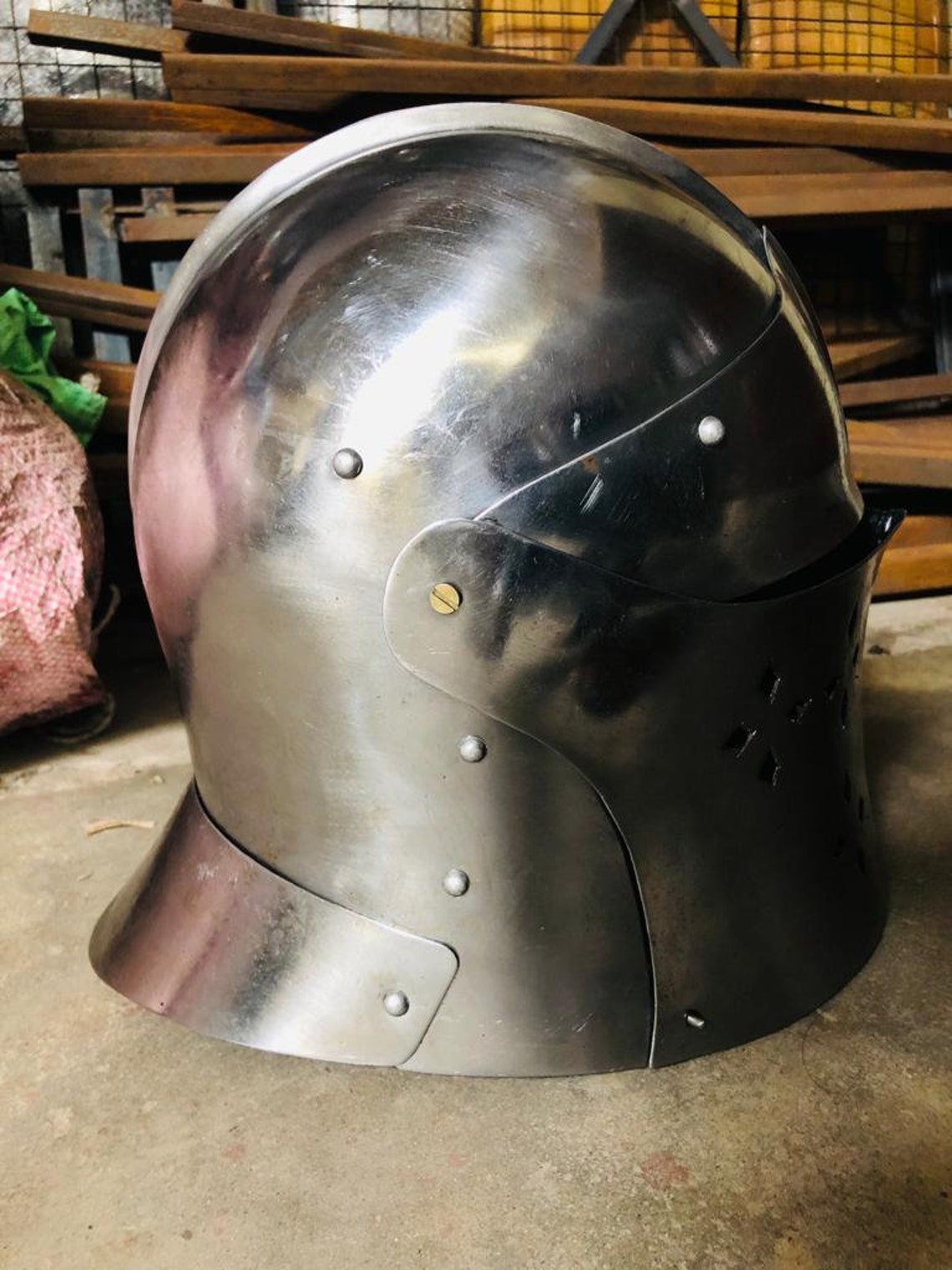 Handmade Medieval Barbuta Helmet: 18 Gauge Steel Knight Armour - Etsy