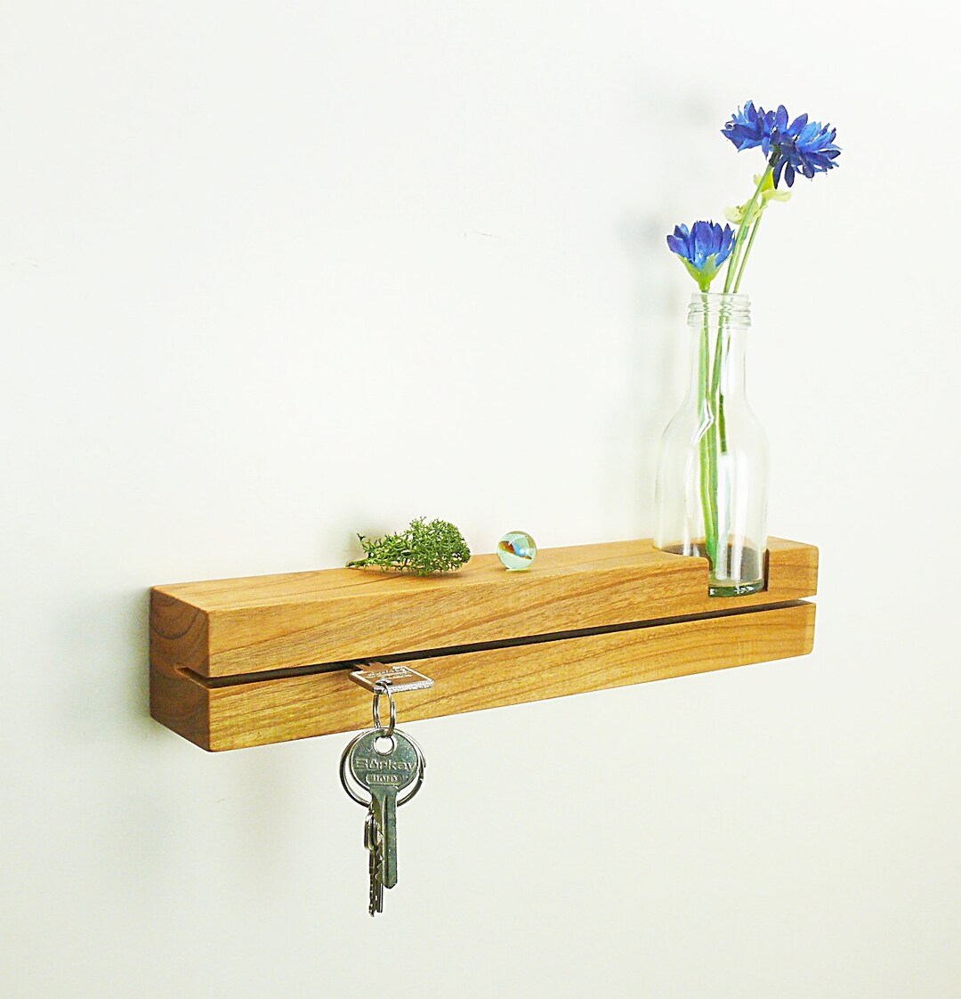 Key Bar Elm With Flower Vase Key Board Flower Vase Glass Vase Wooden ...