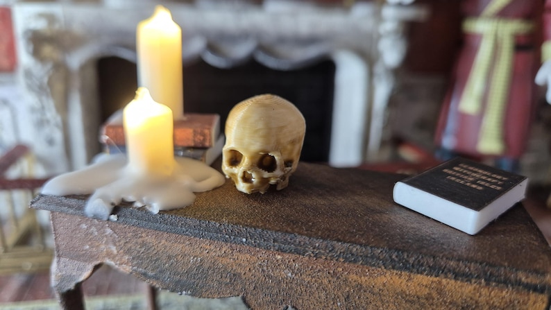 Miniature Human Skulls in 1/12 Scale Dollhouse - Etsy