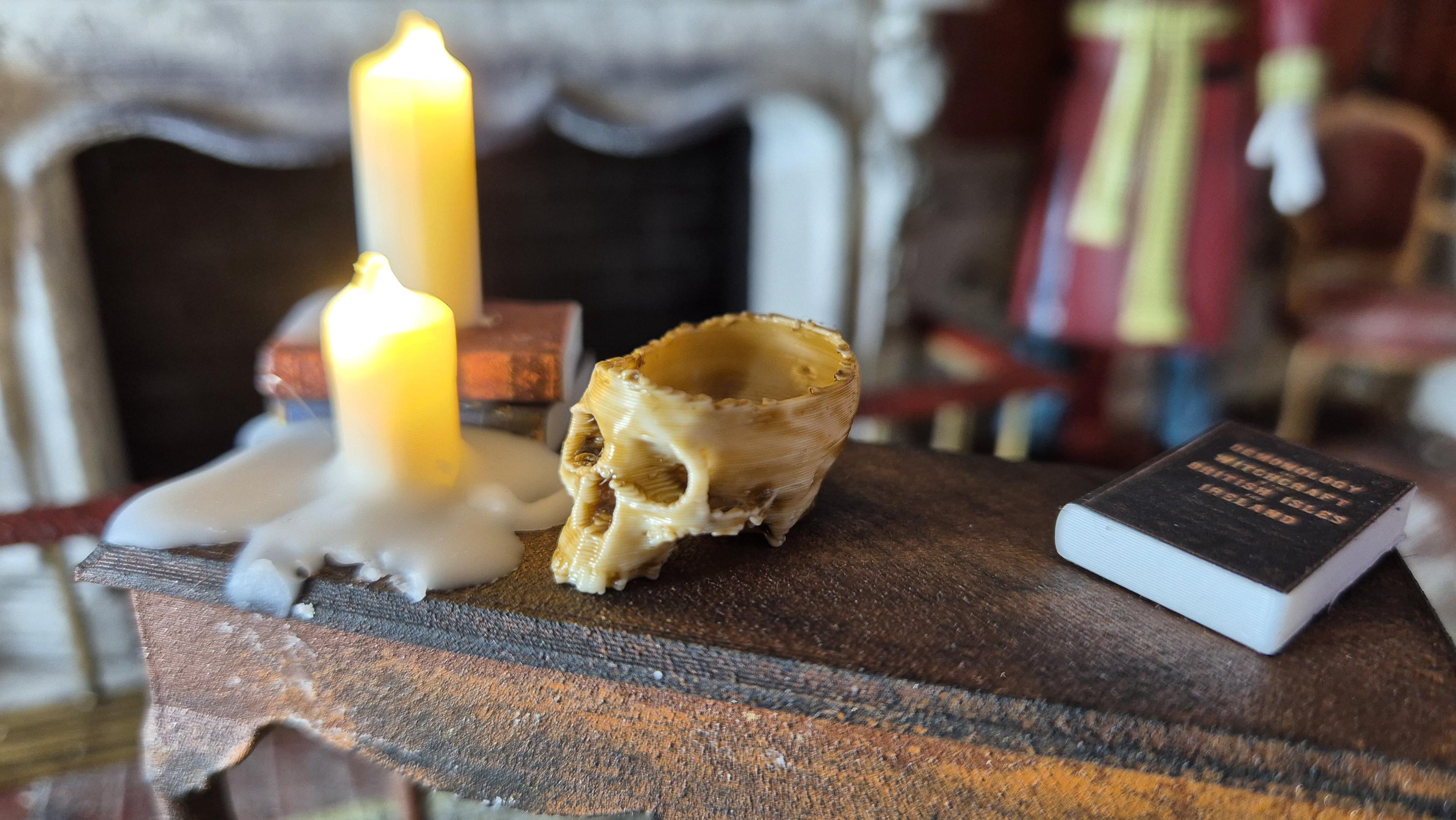 Miniature Human Skulls in 1/12 Scale Dollhouse - Etsy