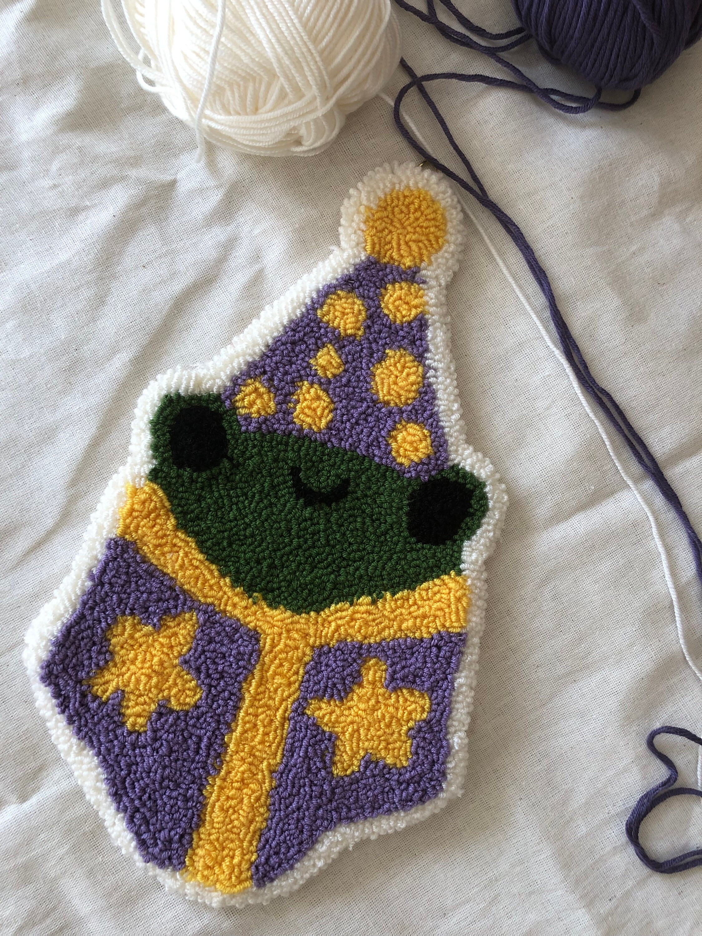 Handcrafted Punch Needle Frog Wall Art Quirky and Colorful - Etsy