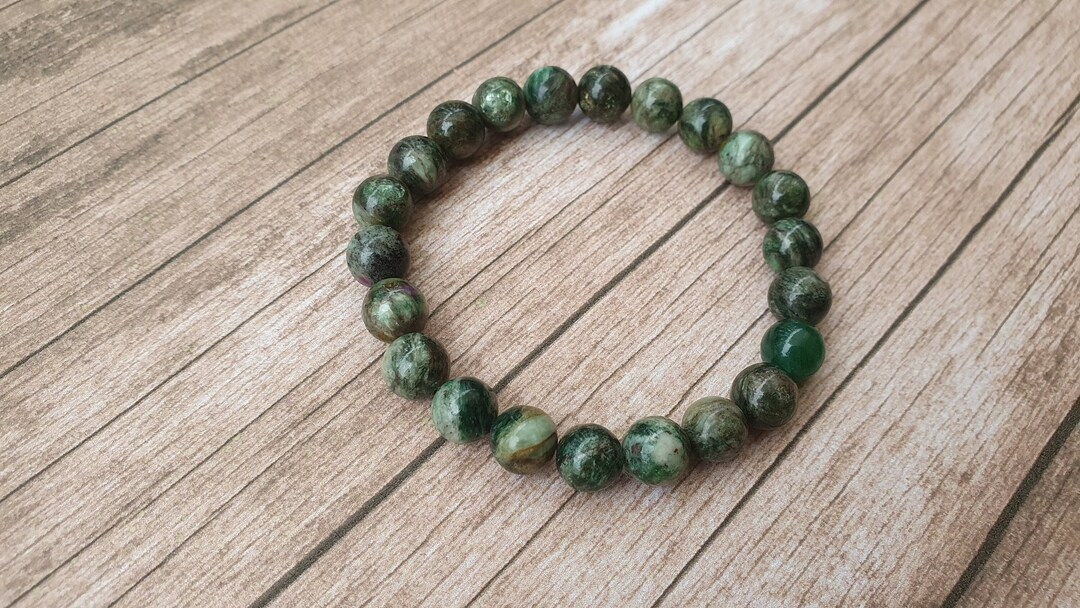 Natural Euchlorite Stretch Bracelet Natural Gemstone - Etsy