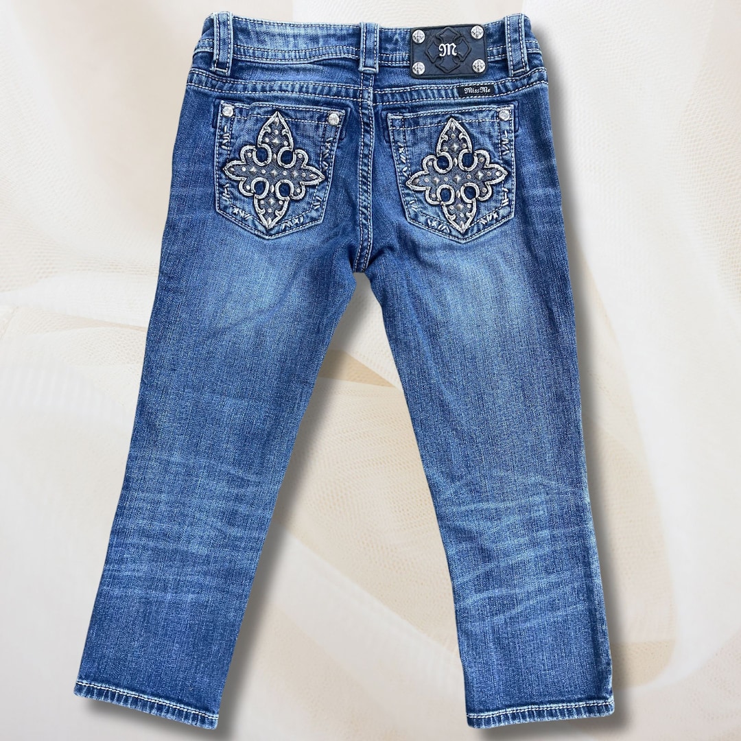 Vintage Y2K Miss Me Bedazzled Low Rise Capri Jeans Size 29x21 ...