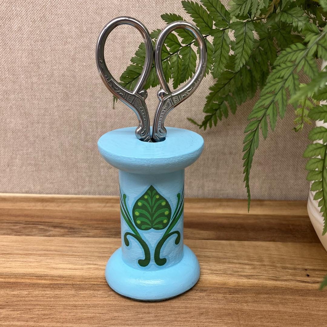 Scissor Keeper - Green Leaf - Etsy