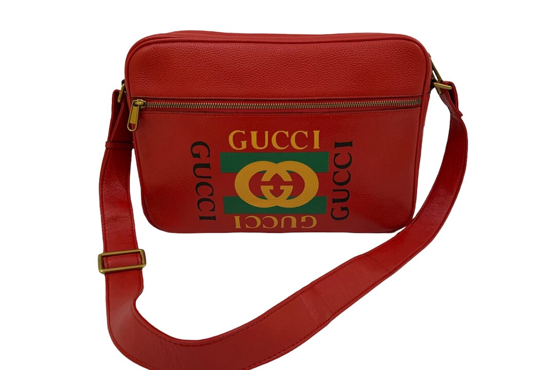 A Gucci Red Logo Print Shoulder Leather Bag - Etsy