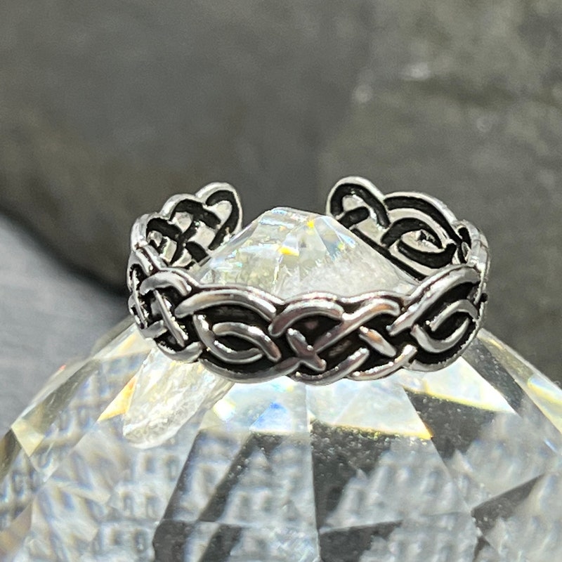 Celtic Toe Ring - Etsy