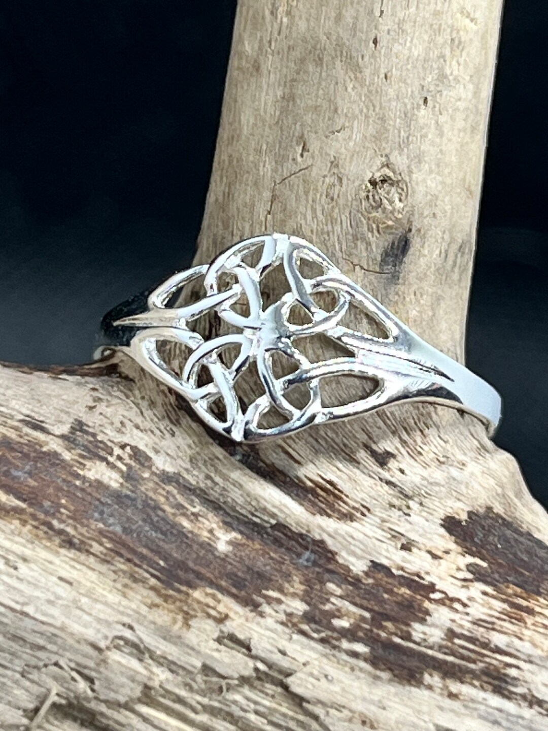 Sterling Silver Celtic Knot Ring - Etsy