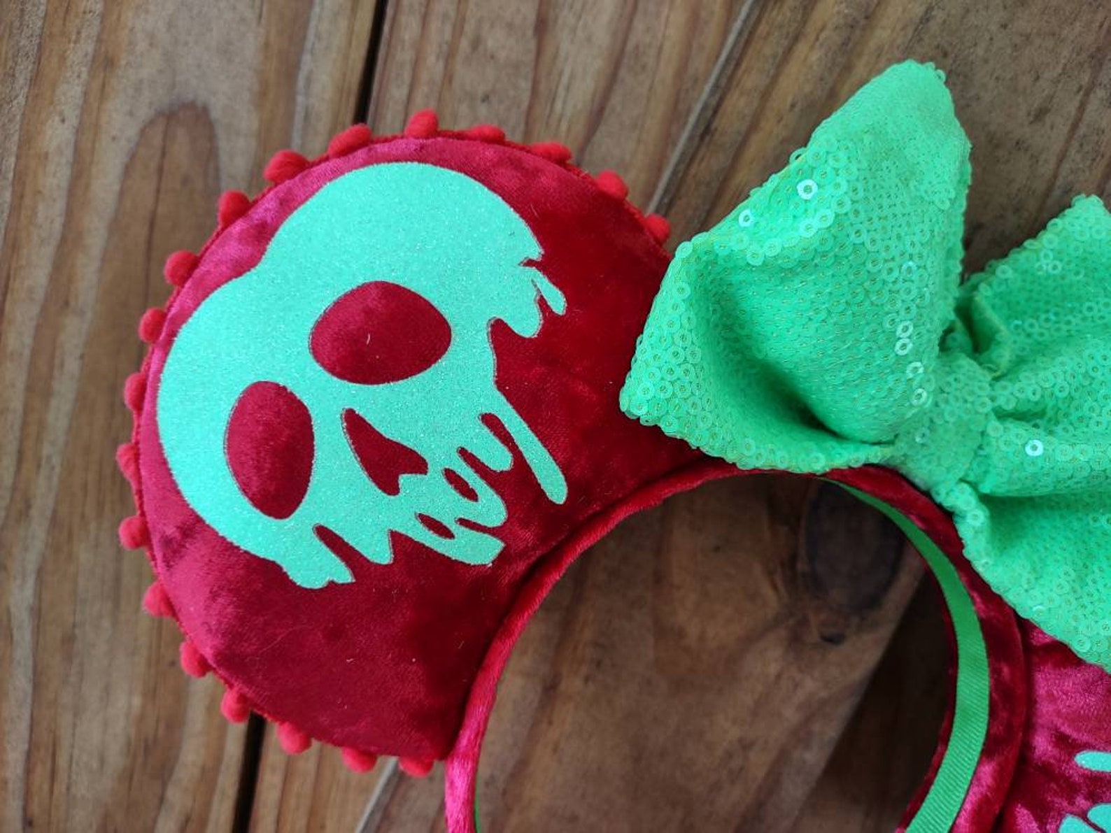 Evil Queen Poison Apple Mickey Mouse Minnie Mouse Ears - Etsy