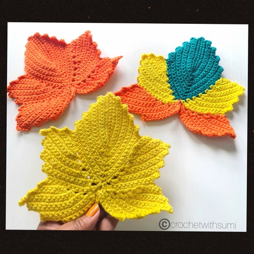 Maple Leaf PDF Crochet Pattern Coaster or Bookmark - Etsy