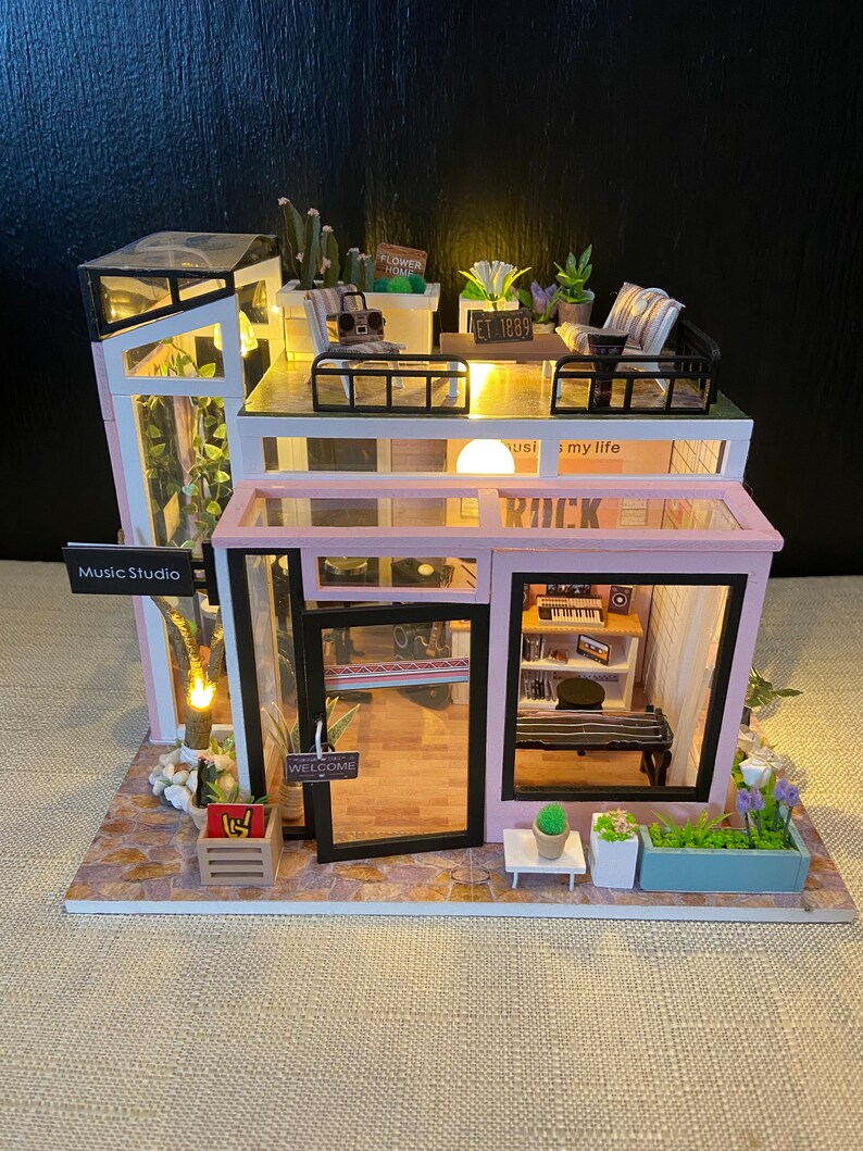 Miniature House Music Studio With Lighting System 6.5 In. X 7 In. X 6in ...