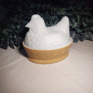 AVON, Hen on Nest, Milk Glass Dish With Lid - Etsy