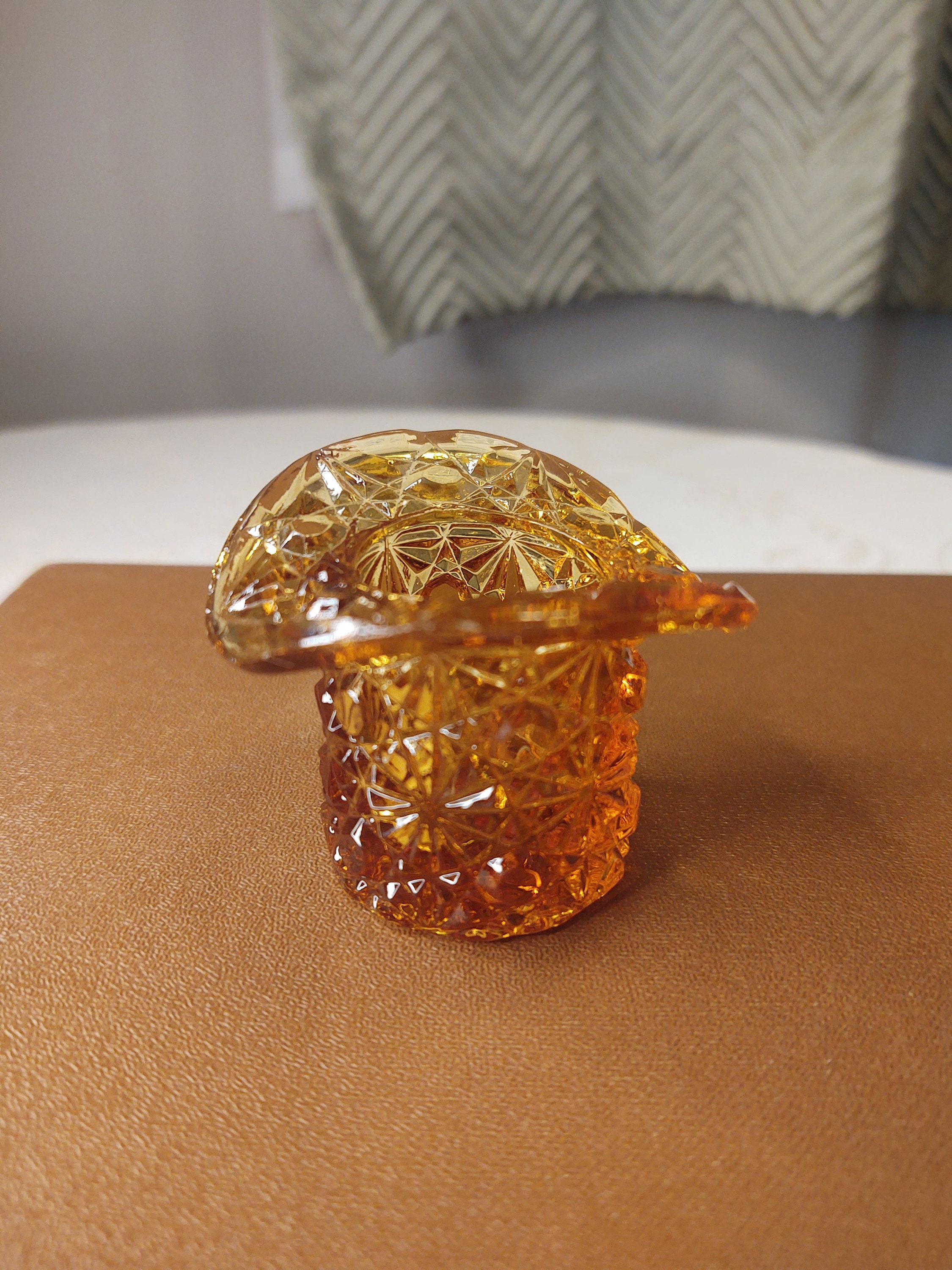 Amber Glass Top Hat, Fenton, Daisy and Button Pattern - Etsy