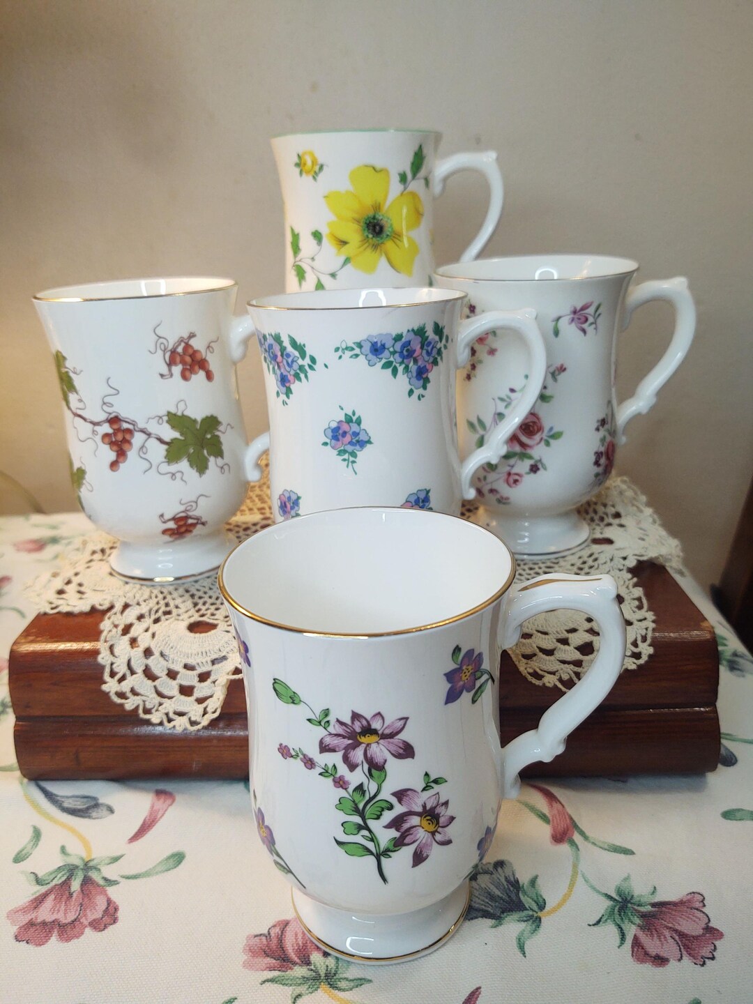 Royal Victoria, Fine Bone China, Set of 5,: Made in England - Etsy