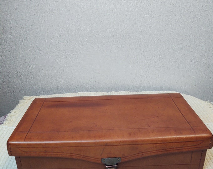 Hamley Leather Shaving Kit Box, Saddle Leather, Made in Pendleton ...
