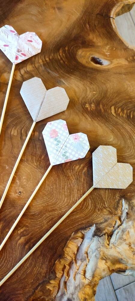 Wooden Woodpeckers Hearts Origami Country Pattern, Dried Flowers - Etsy