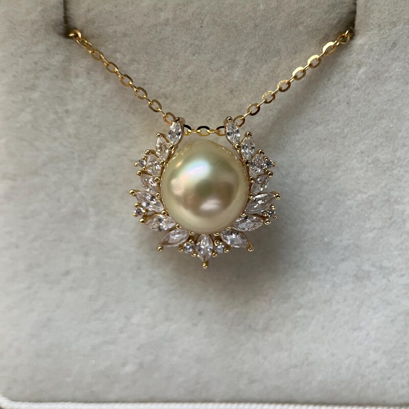 Golden South Sea Pearl - Etsy Australia
