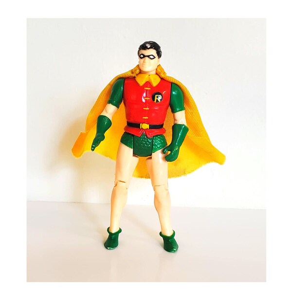 Robin Cape - Etsy