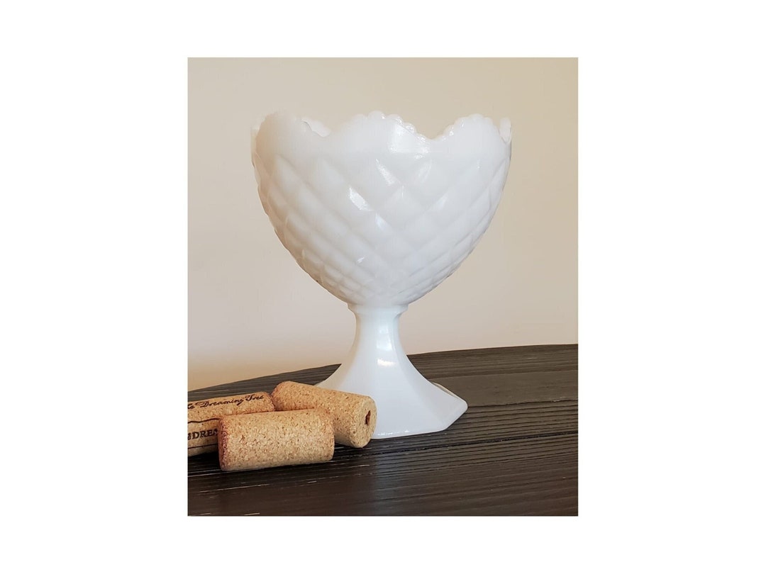 Vintage Milk Glass 6'' Pedestal Bowl, by Napco, in Excellent Condition ...