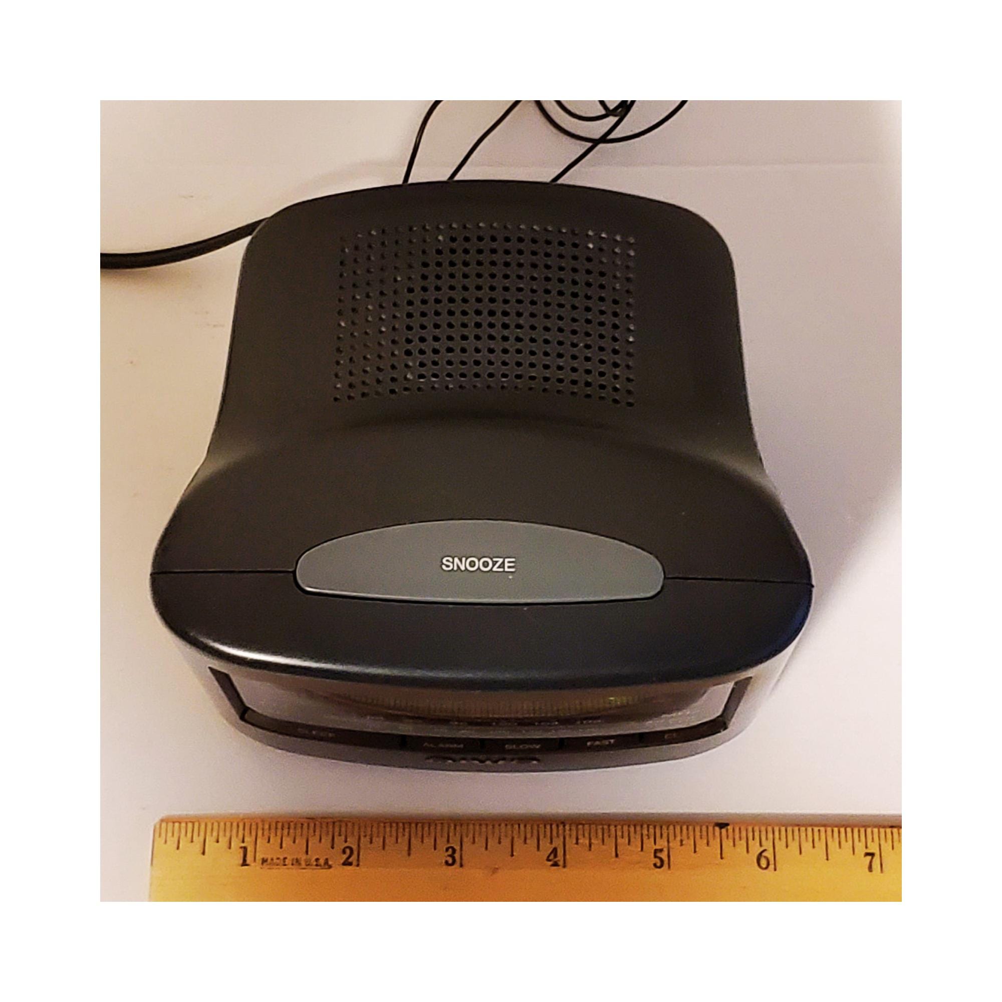 Vintage 1990s Aiwa Cube Alarm Clock Radio, Green LCD, Tested/excellent ...