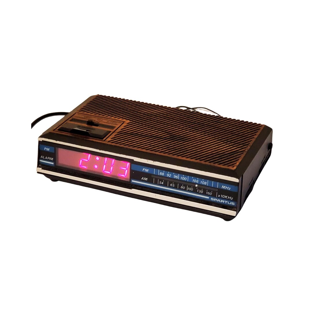 Vintage 1980s Spartus Woodgrain, Alarm Clock Radio, Red LCD, Tested ...