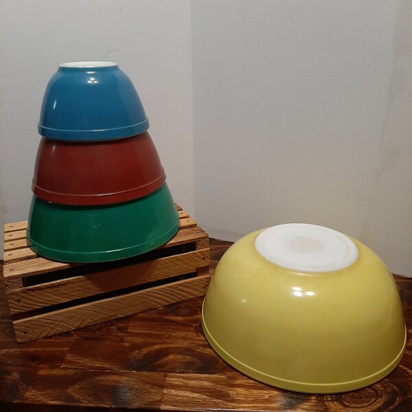 Vintage Pyrex Bowls - Etsy