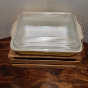 Vintage 1940s Pyrex Primary Yellow 503-B 1.5 Quart Refrigerator Dish ...