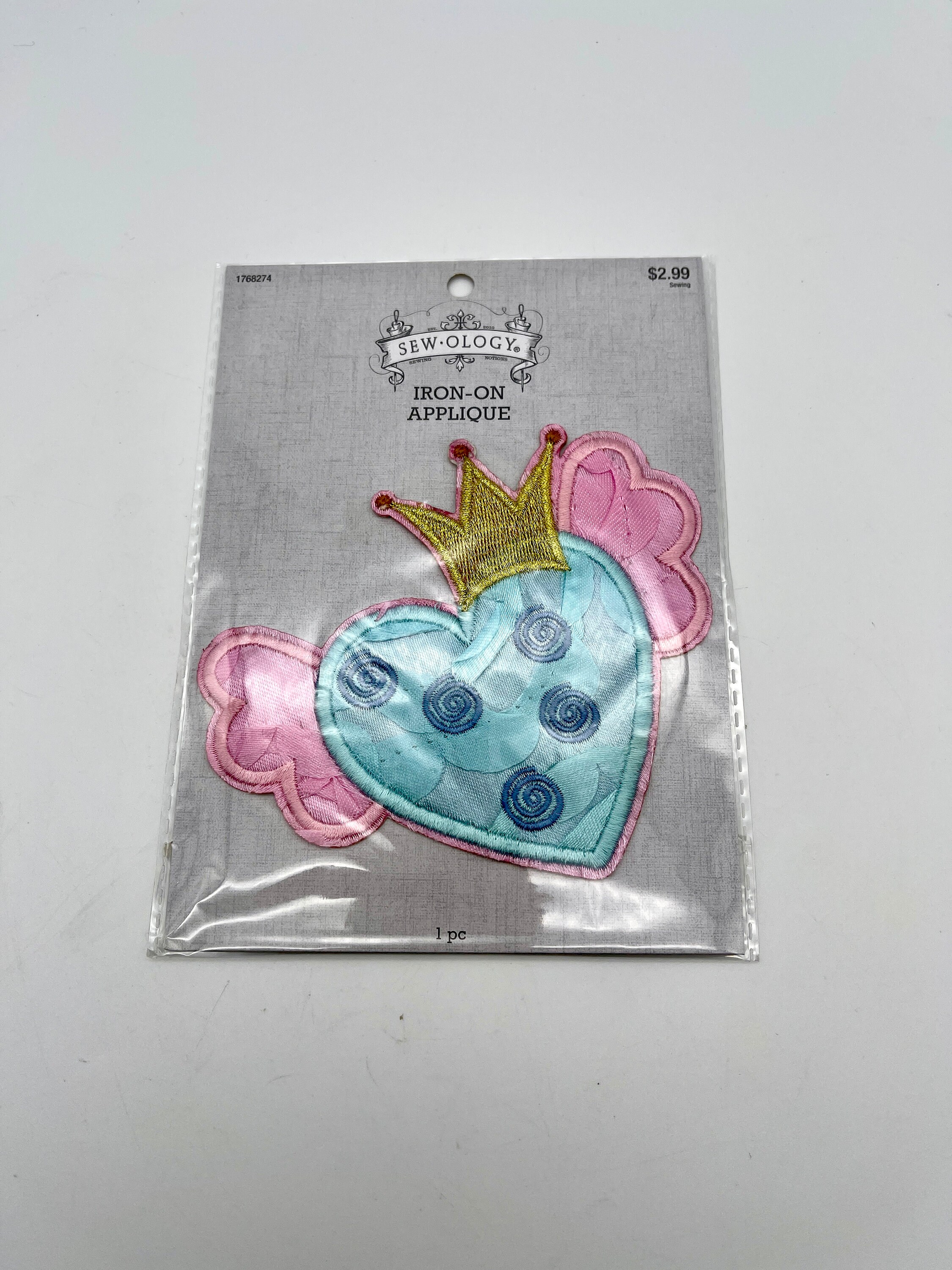 Your Choice - Sewology Brand Iron-on Applique Patches - 1st Birthday ...