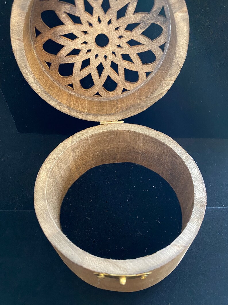 A Beautiful Laser Cut Detailed Box - Etsy UK