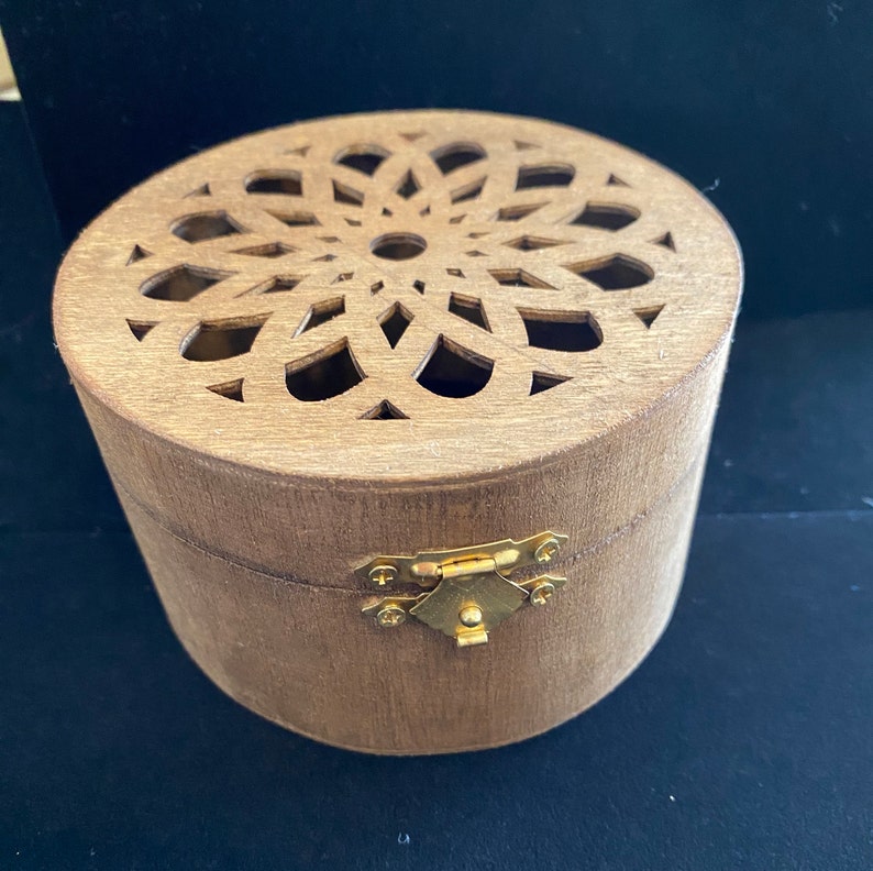 A Beautiful Laser Cut Detailed Box - Etsy UK