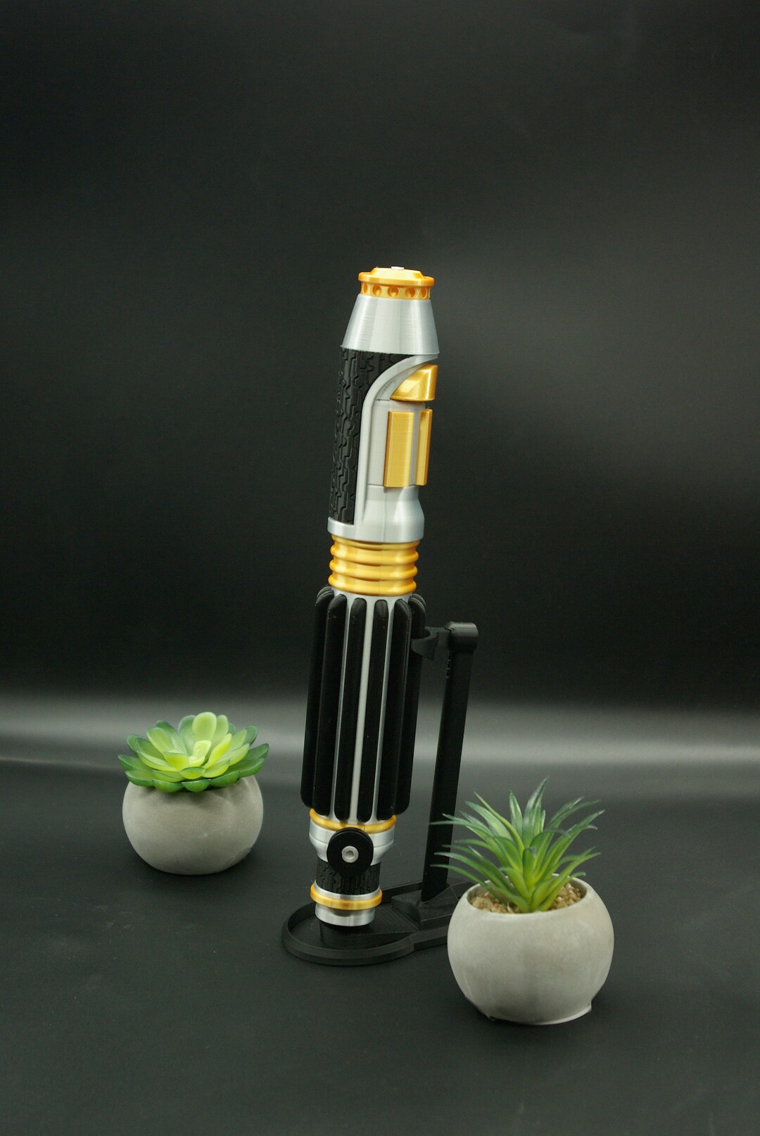 Mace Windu Lightsaber Hilt 3D Print Replica Channel the Power of the ...