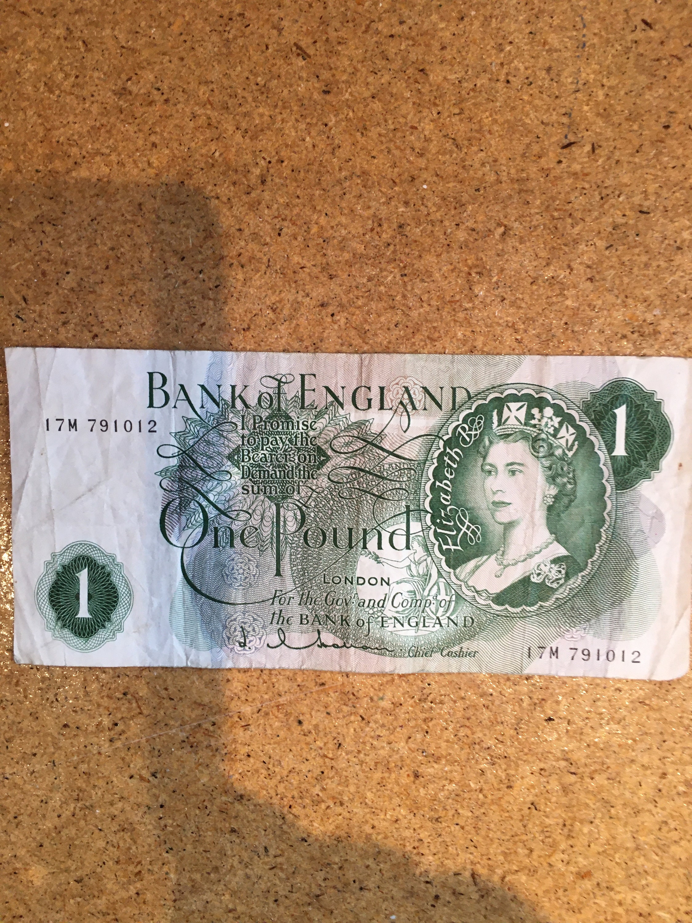 Rare 1960's UK One Pound Note, Signed by J Hollom chief Cashier - Etsy