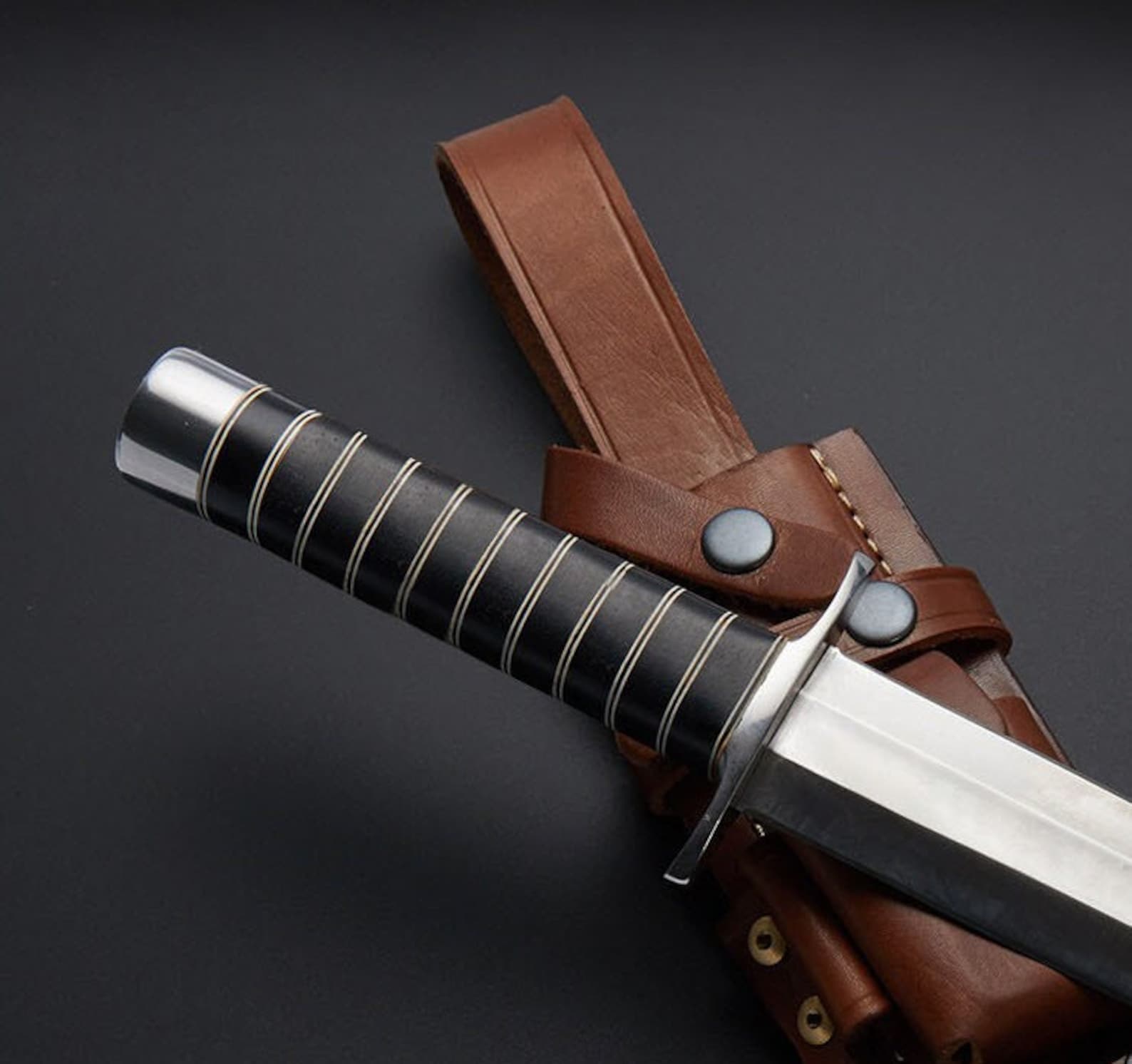 Daggers Fantasy Daggers for Men Swords and Daggers Real Modern Daggers ...