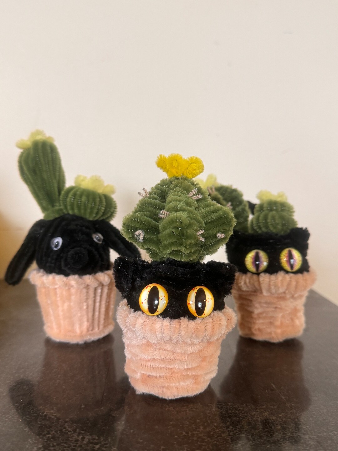 Handmade Pipe Cleaner Potted Cactus With Black Cat/dog - Unique Home ...