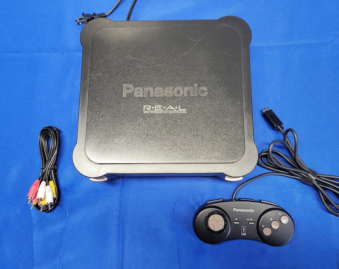 Panasonic 3DO Console With 1 Controller and AV Cords Works and Looks ...