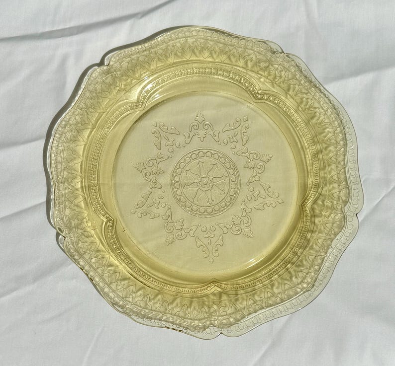 Vintage | Yellow Depression Glass Round Federal Glass Dinner Plate ...