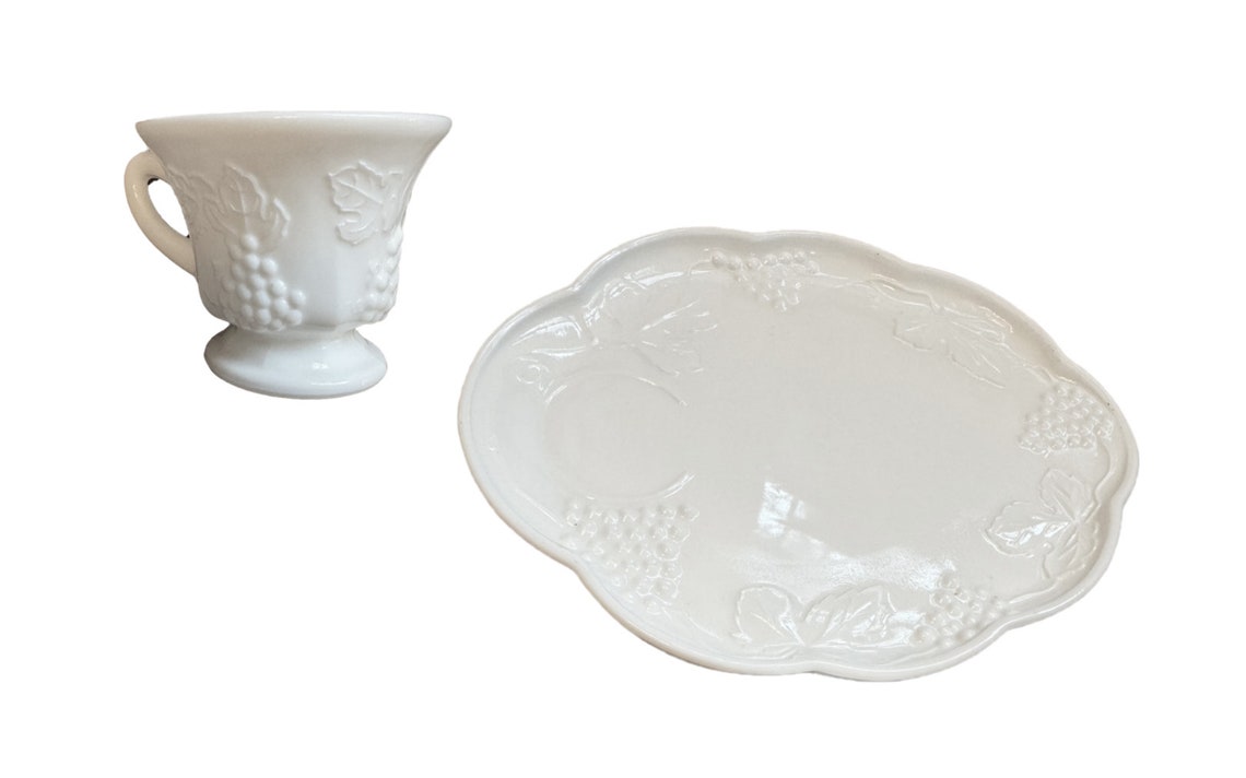 Vintage | Milk Glass Harvest Grape Pattern Snack/luncheon Plate & Cup ...