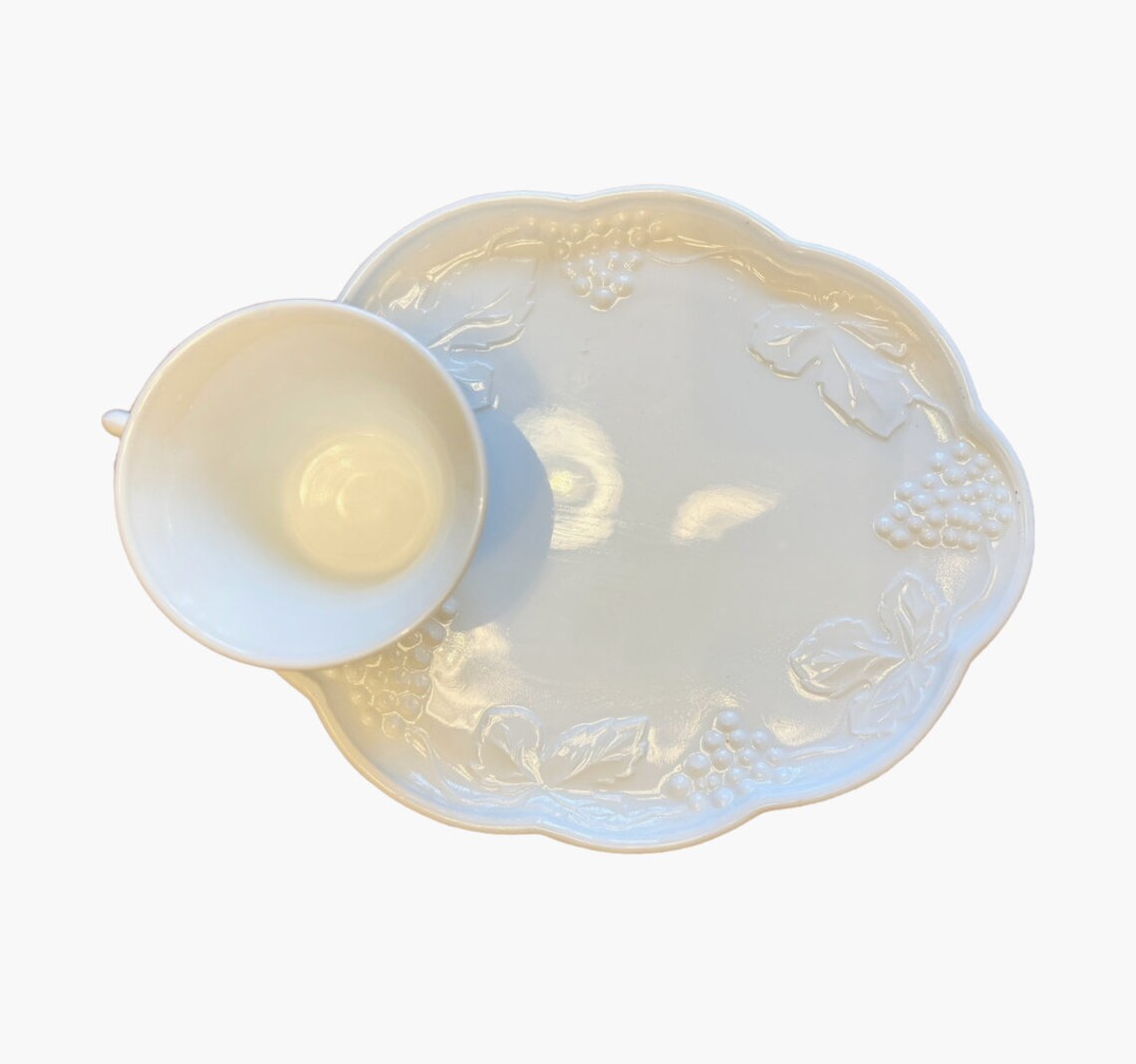 Vintage | Milk Glass Harvest Grape Pattern Snack/luncheon Plate & Cup ...