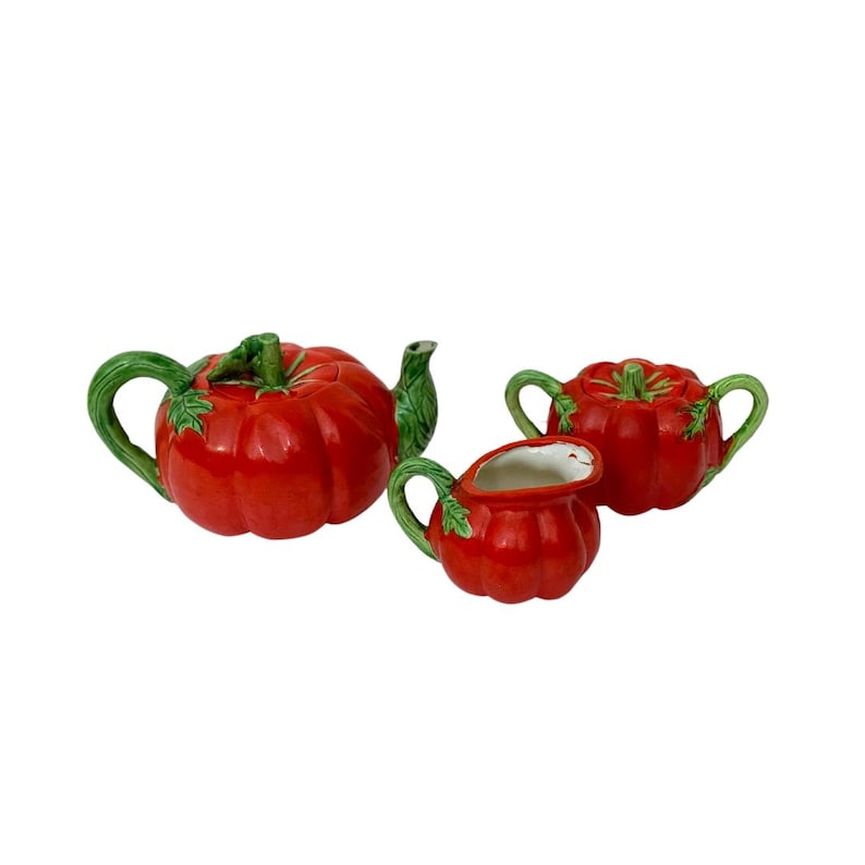 Vintage | Tomato Shaped Tea Serving Set Ceramic Red and Green - Teapot ...