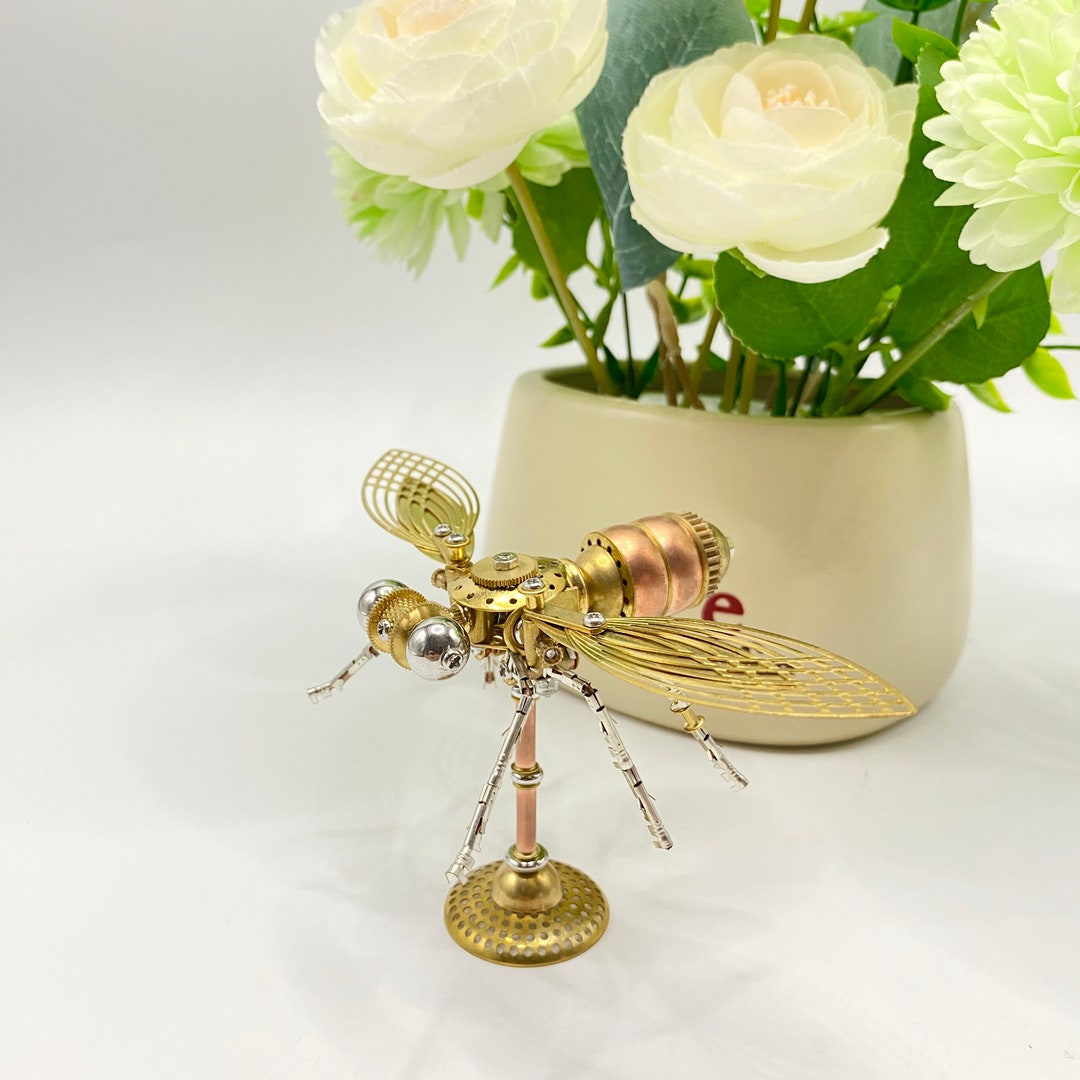 Steampunk Mechanical Insect Gift Golden Flying Handmade Metal Sculpture ...