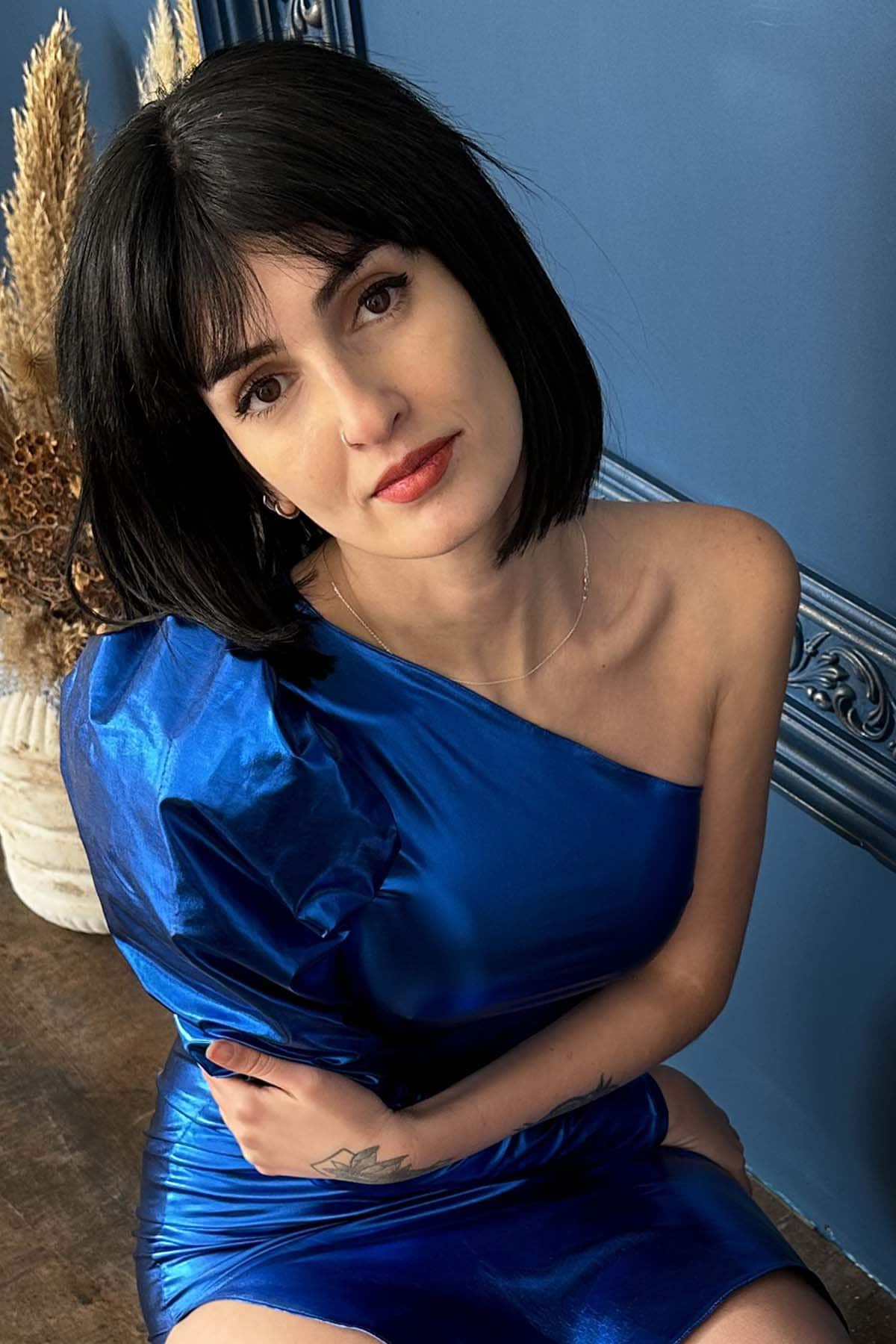 Shimmering Gold Metallic Party Dress - Glittering Cocktail Dress, Disco ...