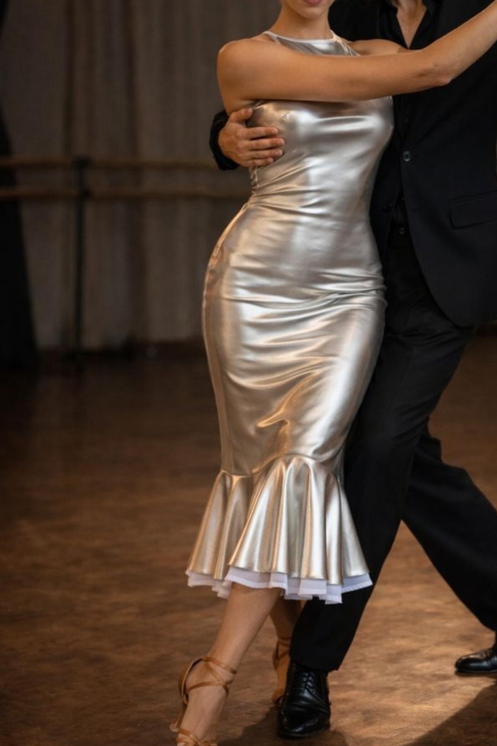 Silver Tango Dress - Metallic Mermaid Dance Gown - Shimmering Milonga ...