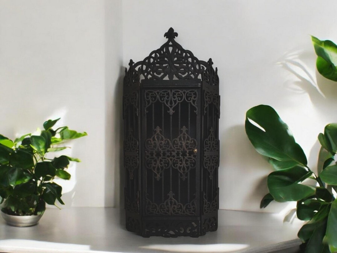 Curio Cabinet Shelf , Black Vintage Storage Display , Gothic Crystal ...