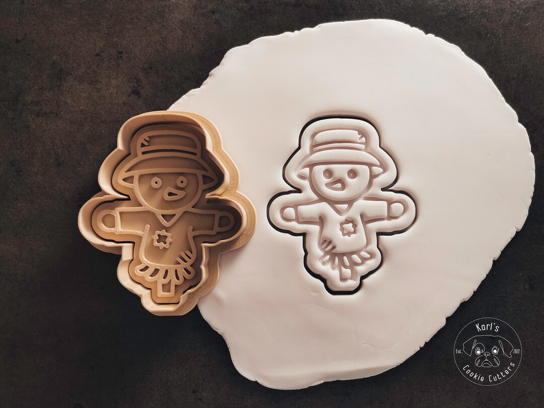 Scarecrow, Scarecrow Halloween Cookie Cutter & Stamp I Fondant Cookie ...