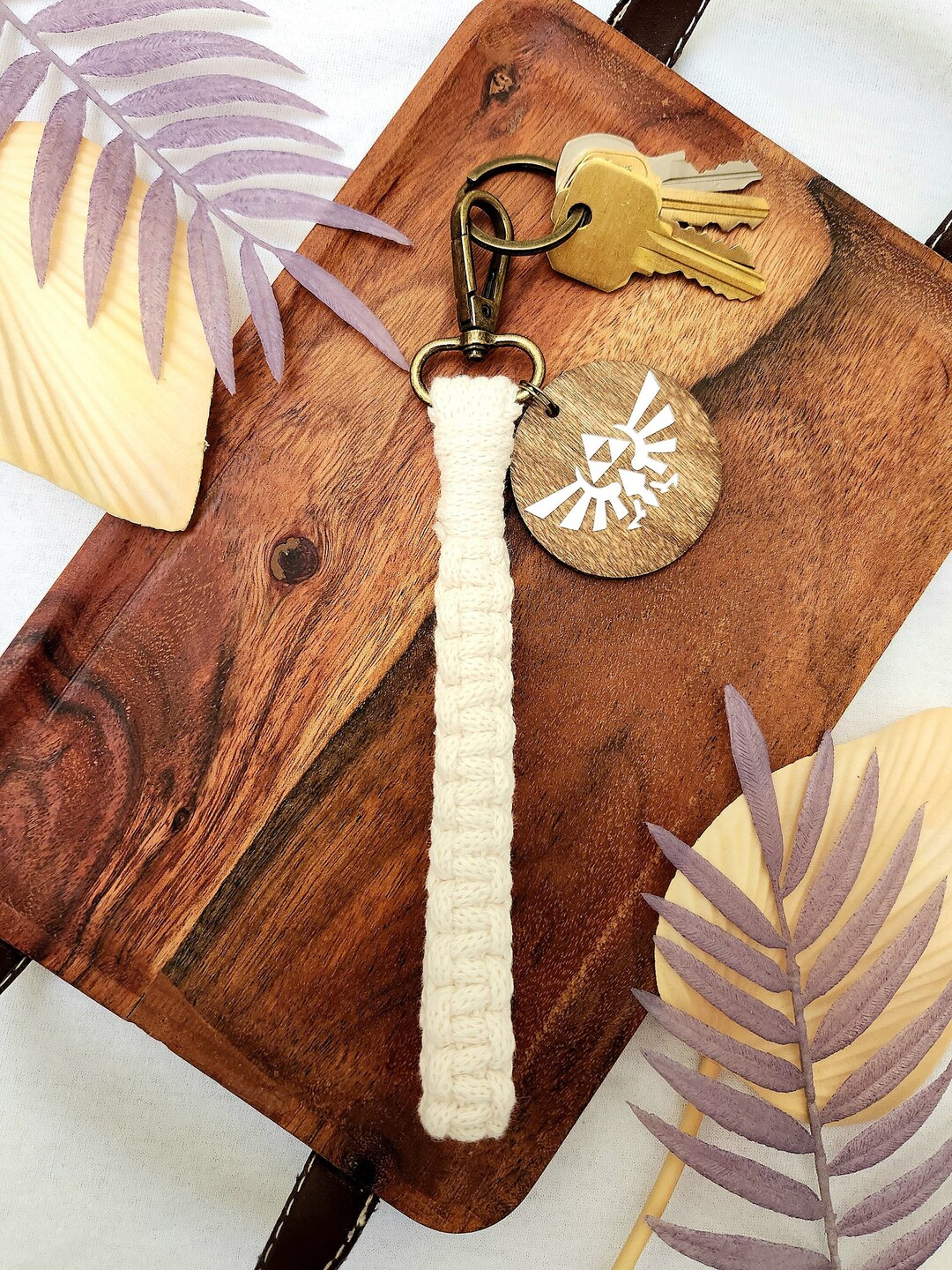 Zelda Hylian Crest Triforce Charm and Macrame Wristlet | Multiple ...