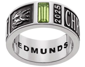 Green Class Ring - Etsy